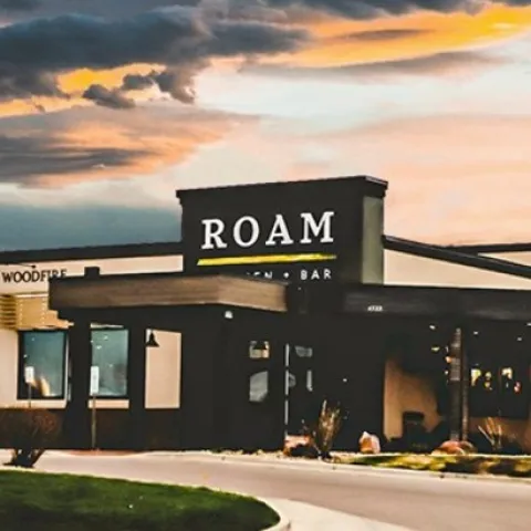 ROAM Kitchen + Bar | Travel South Dakota